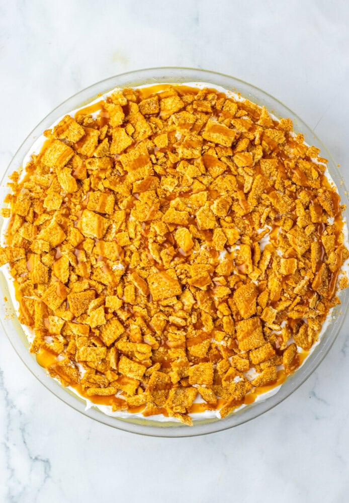 No Bake Cinnamon Toast Crunch Pie - Super Tasty Recipes