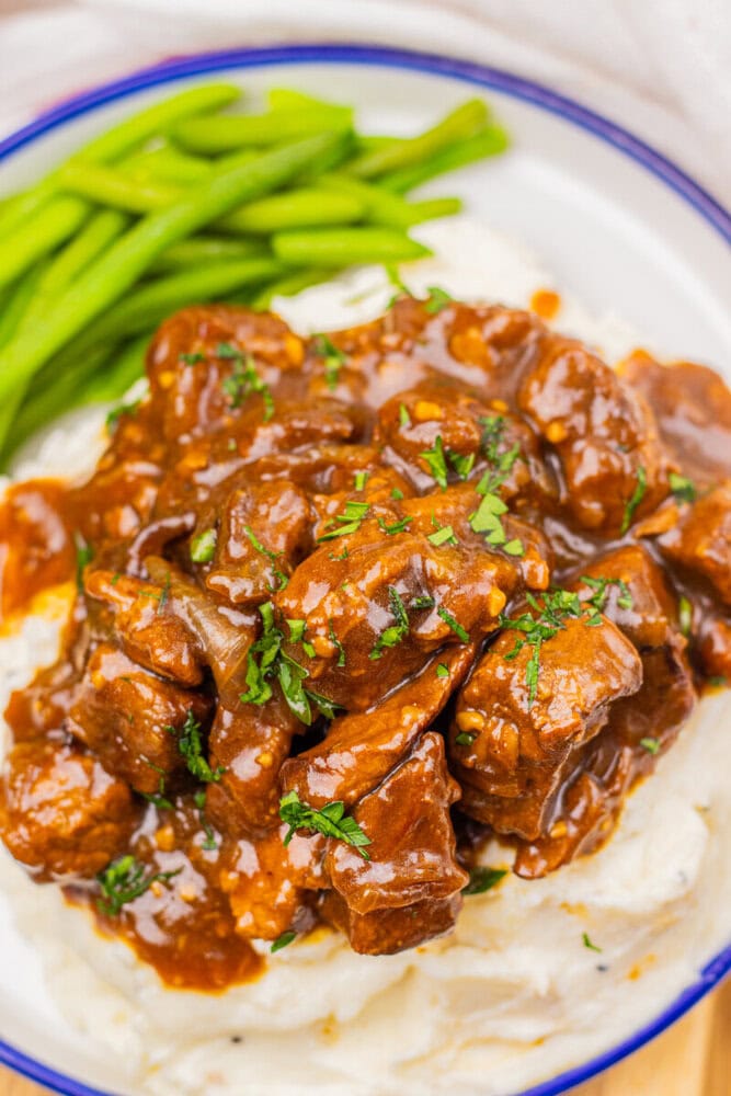 Slow Cooker Coca Cola Beef Tips - Super Tasty Recipes